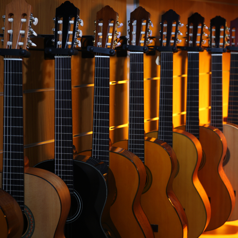 Instrumentos – The Strings House